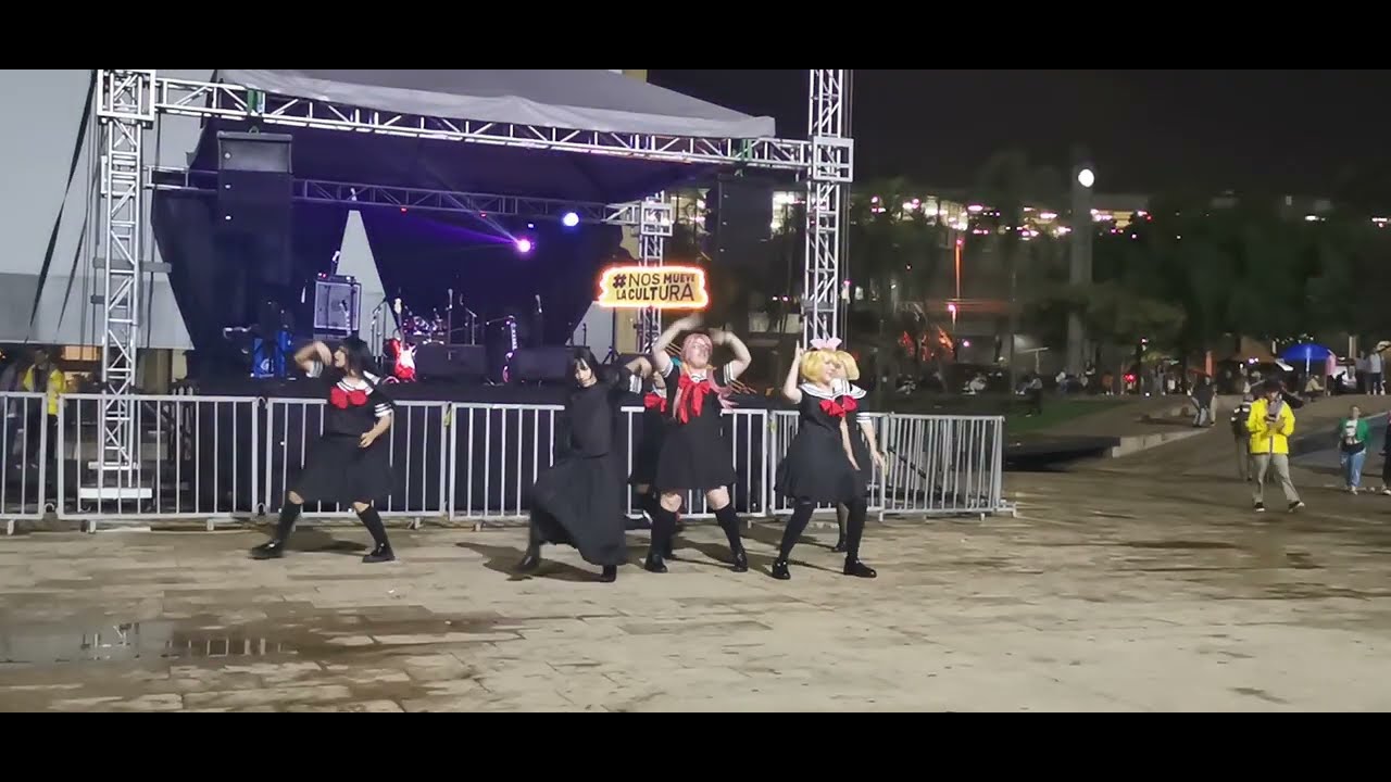 Tsuki No Yoru 月の夜- Changing point~ Iris - (live Fiesta friki 2022) - YouTube