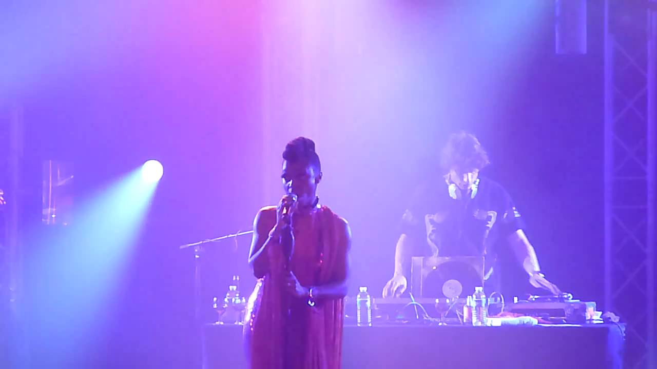 Morcheeba - Otherwise - YouTube