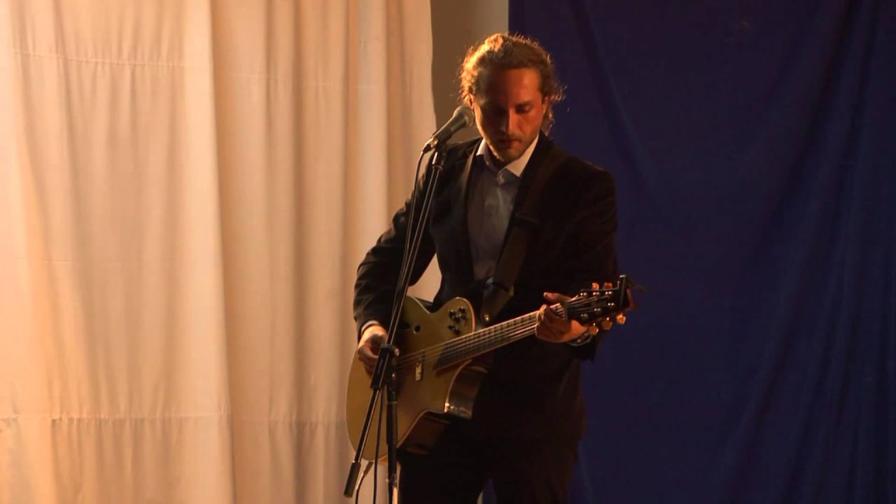 Florin Chiriac Hippie BeTedXGalati - YouTube