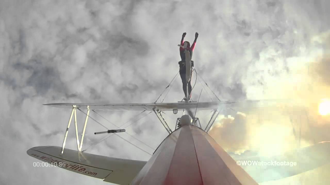 Wing rider at show in Queenstown SF2068 - YouTube