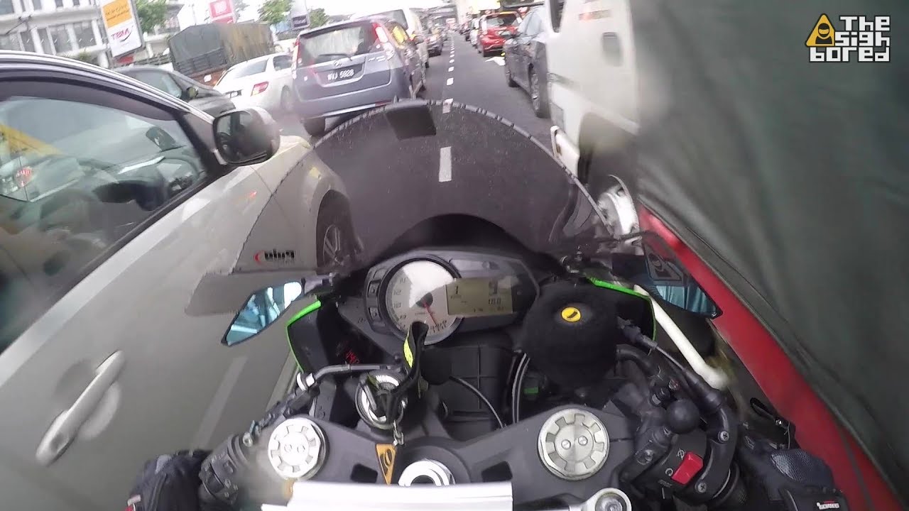 Random Motorcycle Compilation 43 - YouTube