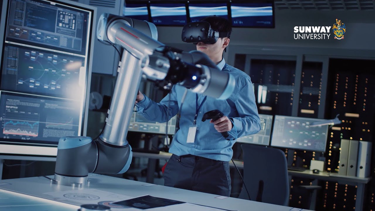 School of Engineering and Technology - YouTube