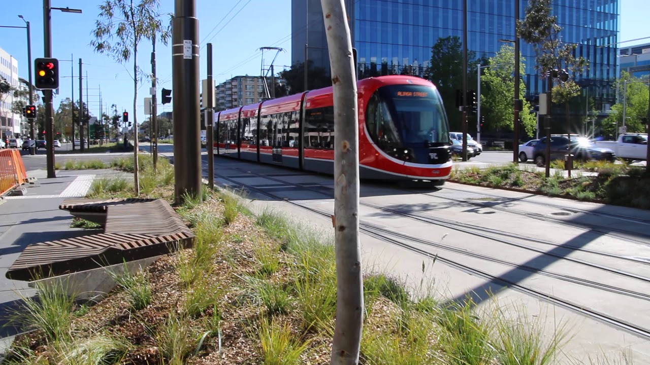Canberra Light Rail 005 at Alinga Street - YouTube