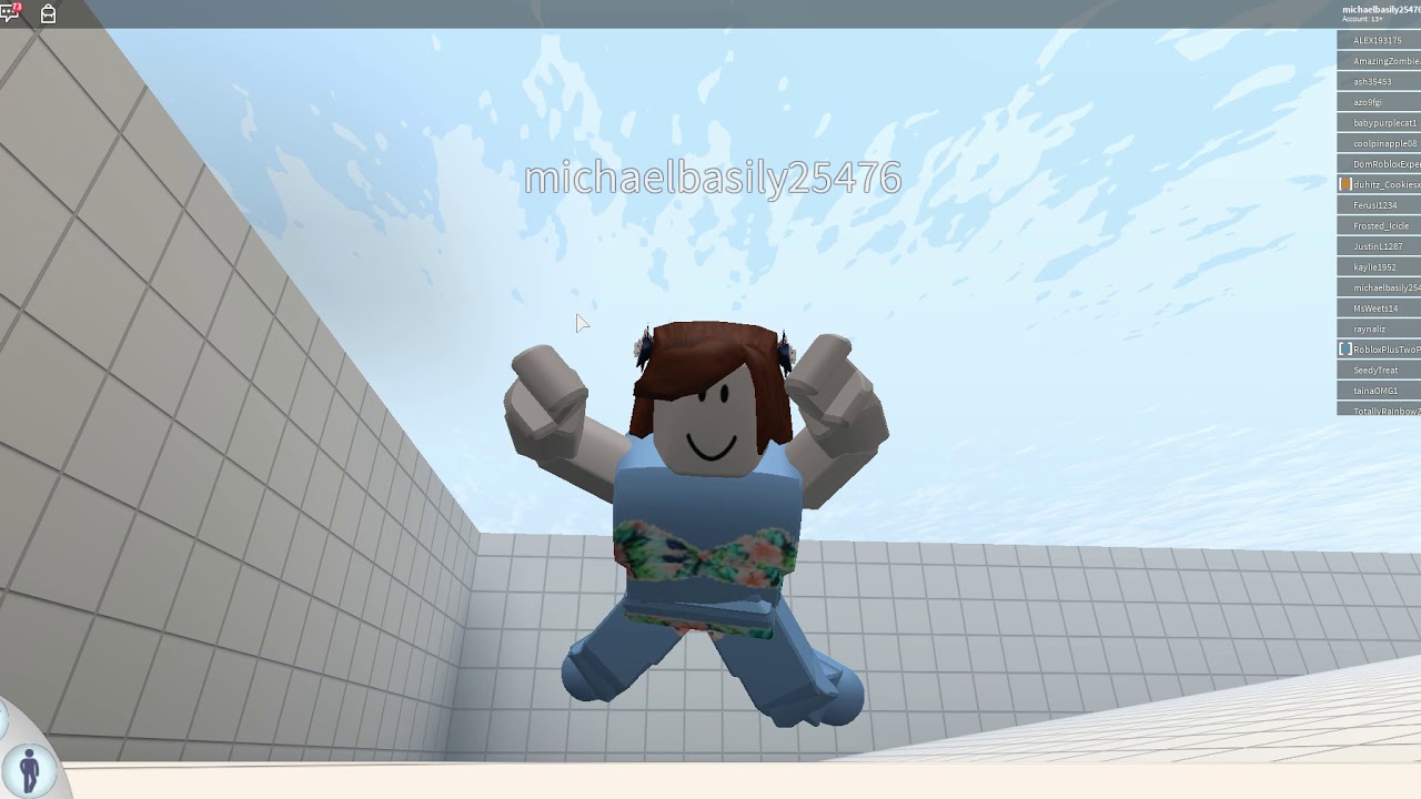 Roblox girl underwater - YouTube