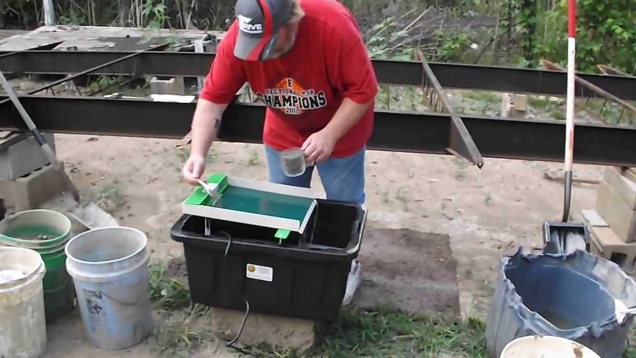 The NEW Martin Clean up Water Table - YouTube