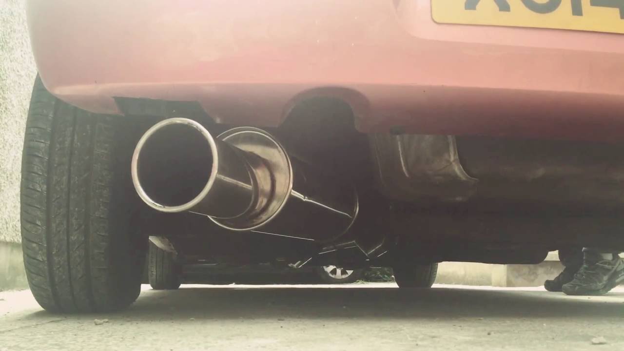 Corsa C 4.5inch powerflow back box sound - YouTube
