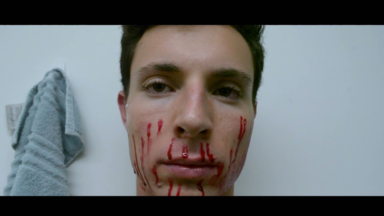 The Big Shave // Tributo a Martin Scorsese - YouTube