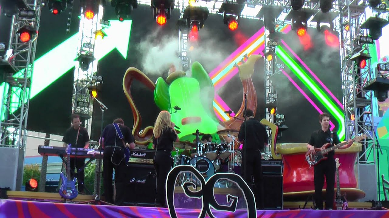 The Mad Tea Party Band Practice - Disney California Adventure - YouTube