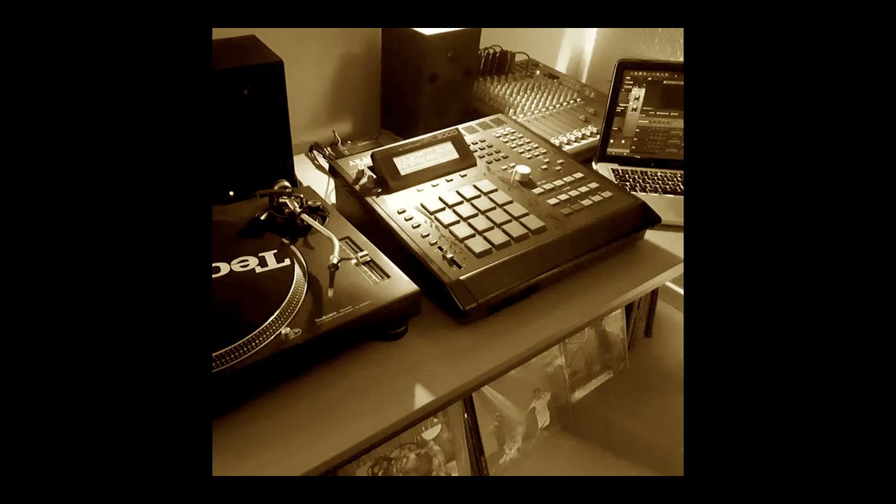 Akai MPC 3000 Beat sketch - YouTube