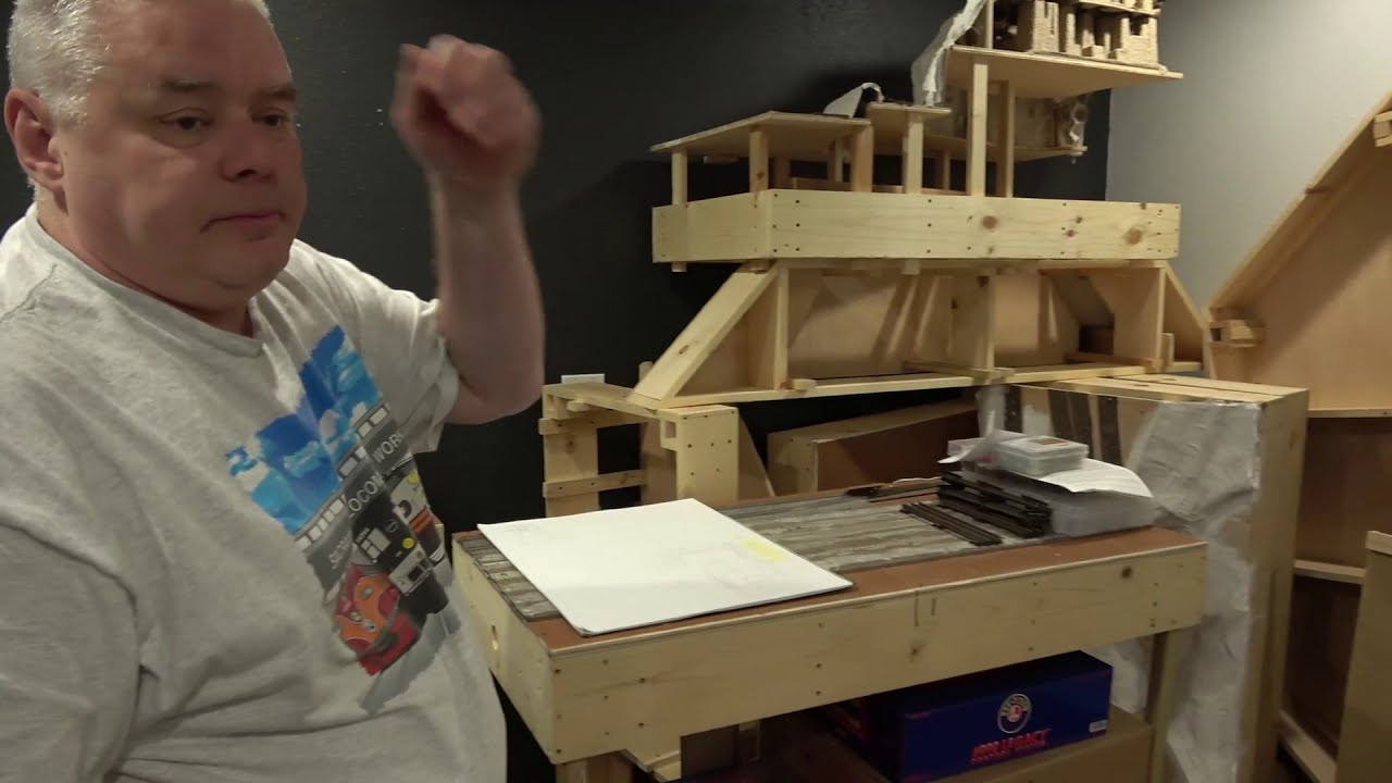 Our New Train Room and HO & HOn3 Track Plan - YouTube