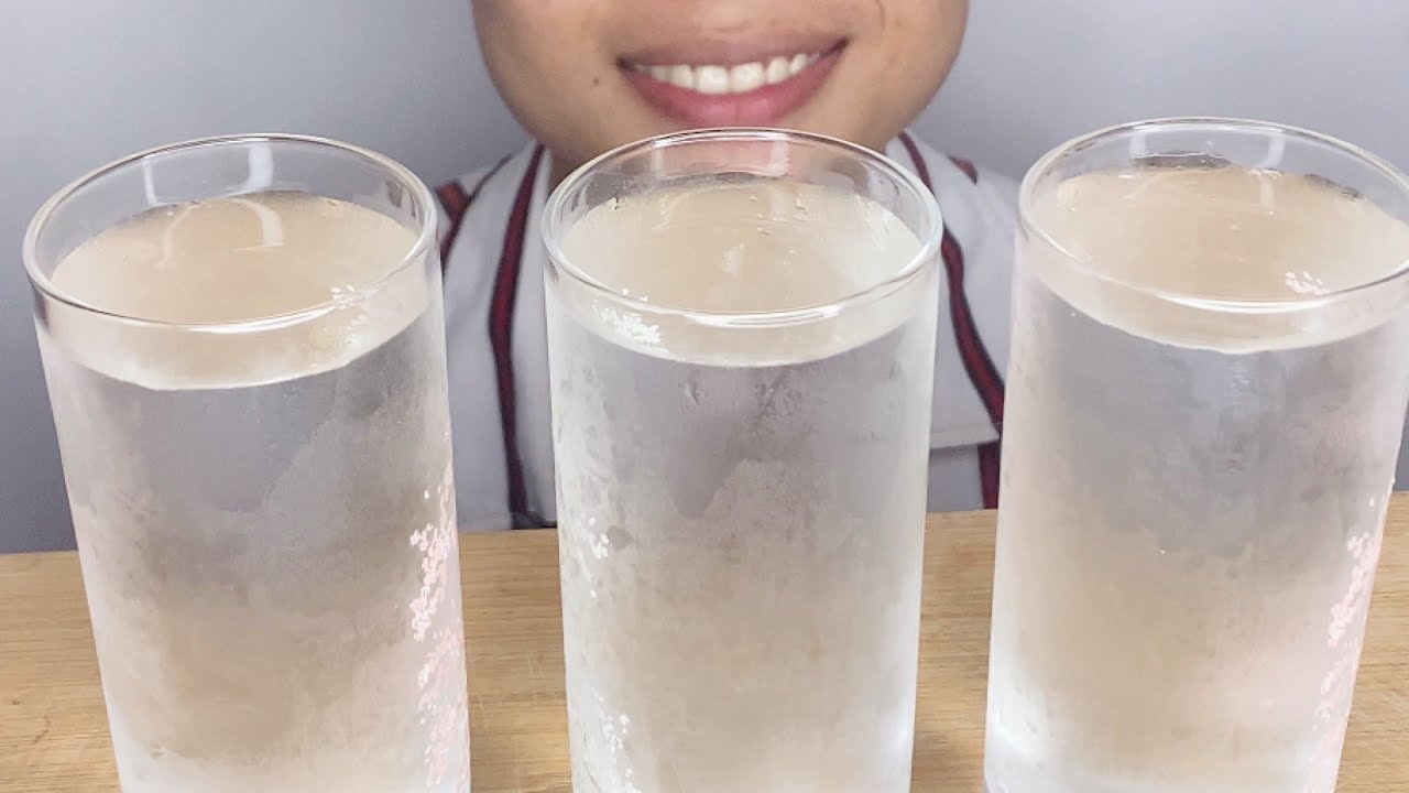 ASMR Drinking Cold Water, Drinking Sound - YouTube