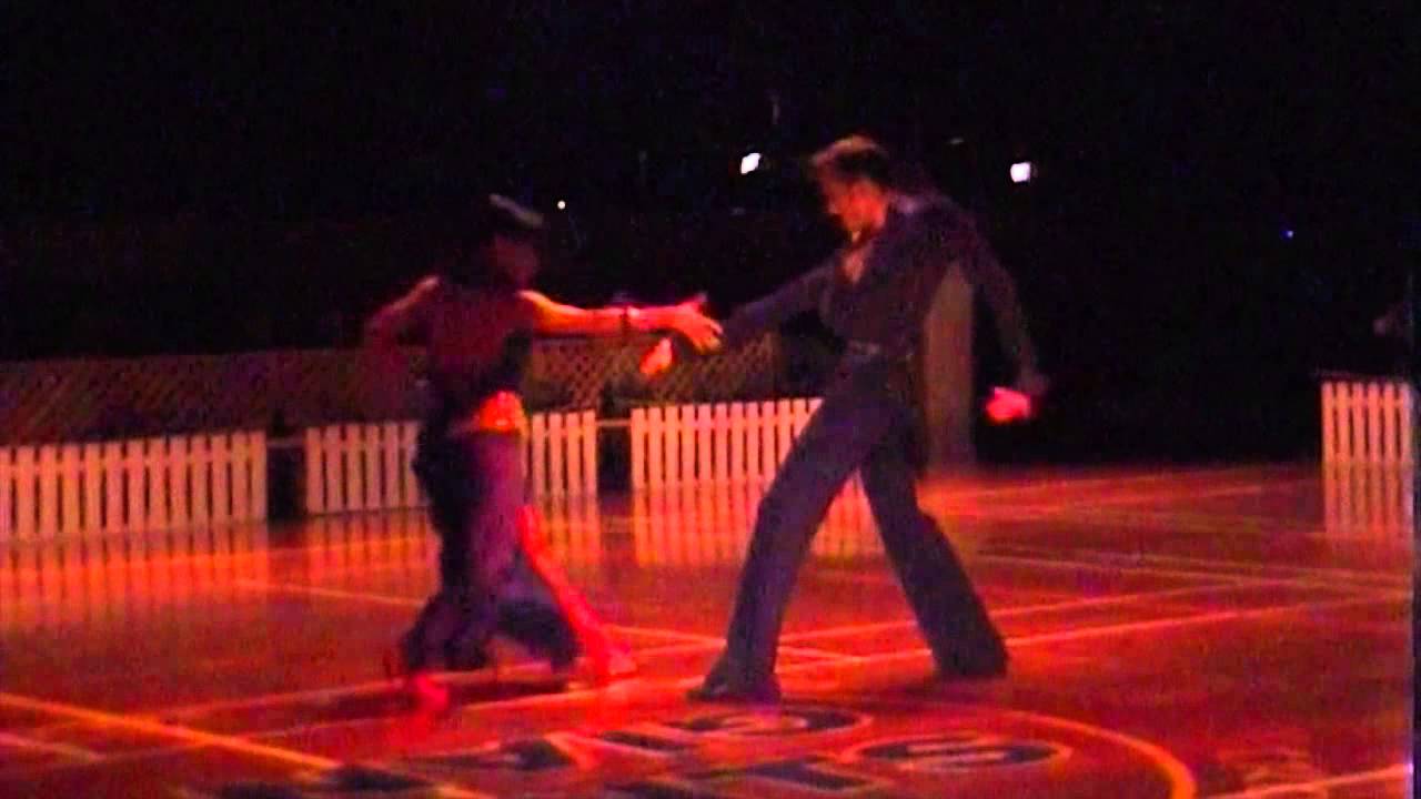Robin Sewell & Nicole Cutler Paso Doble 2006 - YouTube