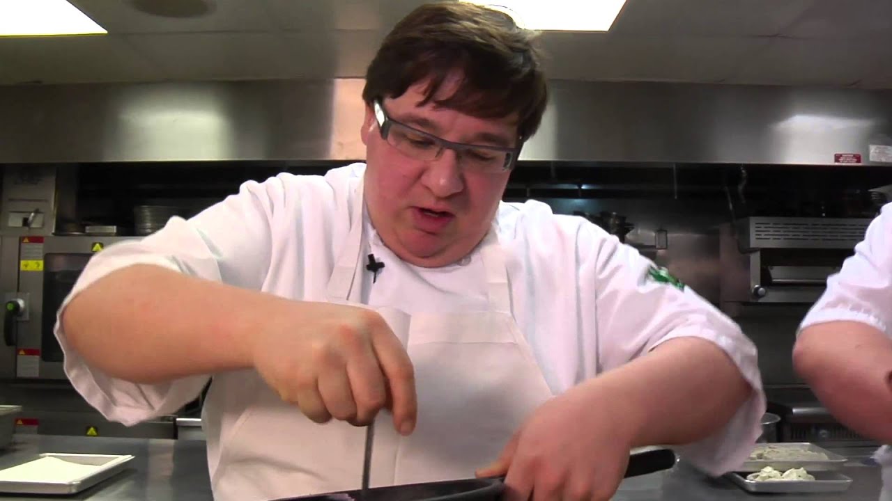 Trenchermen Michael & Patrick Sheerin Make their Famous Pickle TOTS ...