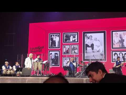 Pyarelal Ji | Laxmikant-Pyarelal Live In Sydney 2023 | Intro Music - YouTube