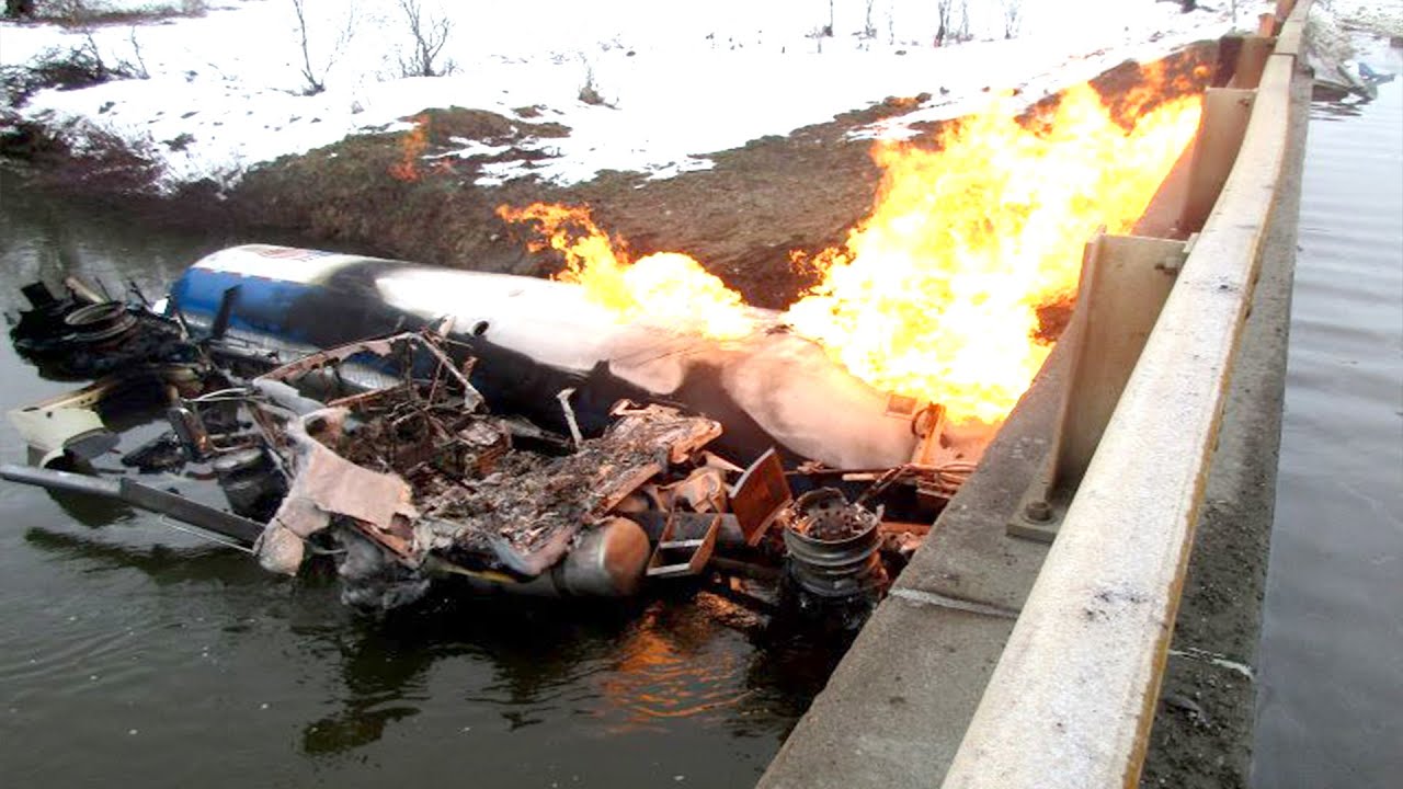 Total Idiots in Cars & Truck | Best Idiots Dangerous Videos 🤣 - People ...