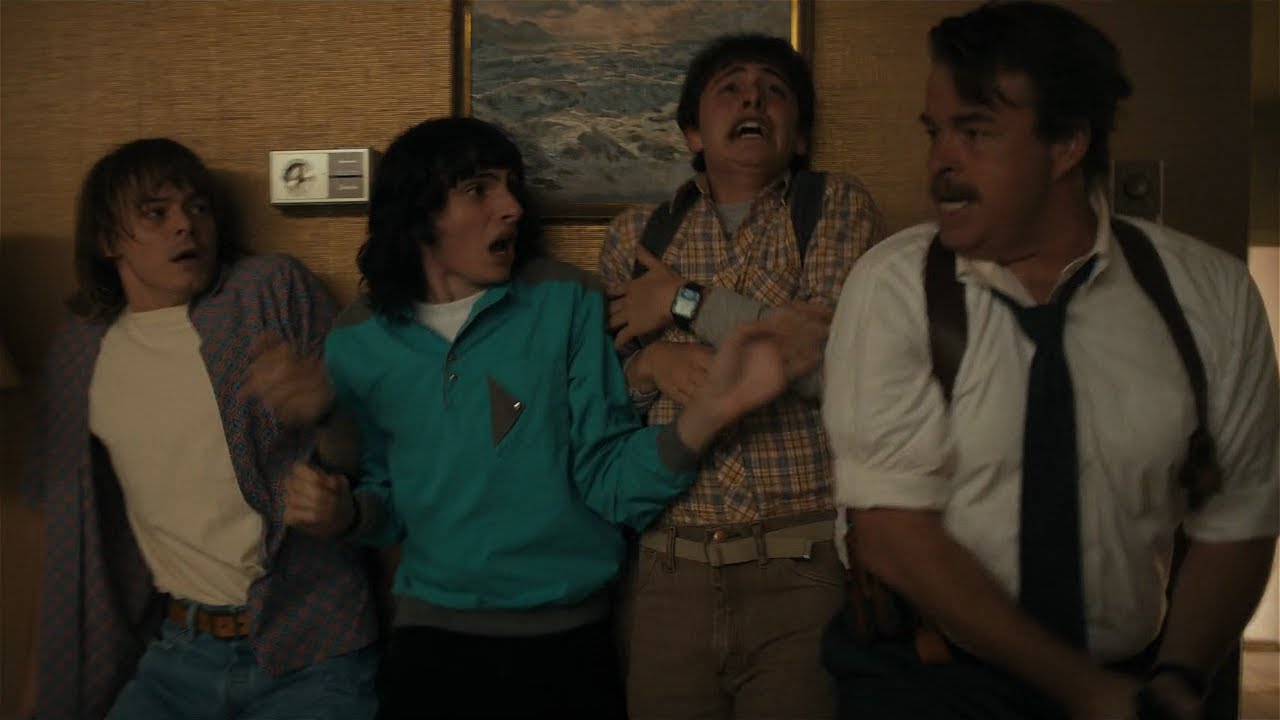 Shooting at the Byers house - Stranger Things 4 [4x4] - YouTube