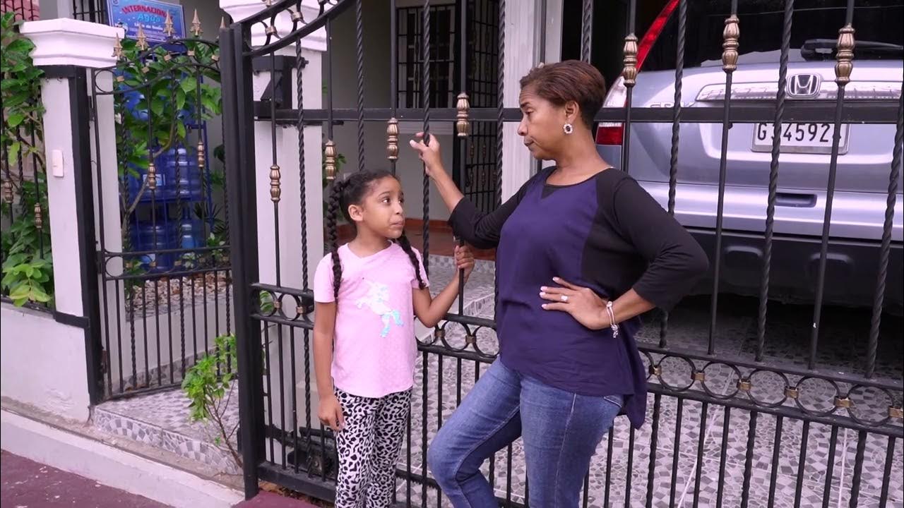 Luciana y Navila 12 | Luciana recibe una lección de Navila - YouTube