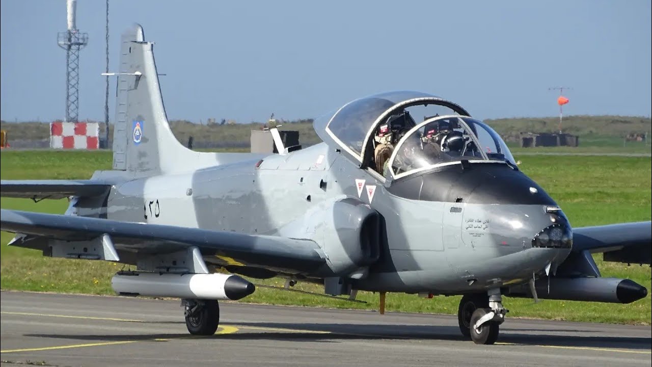 Amazing French Air Force P21 Flypast | F16, PC-21, Strikemaster | RAF ...