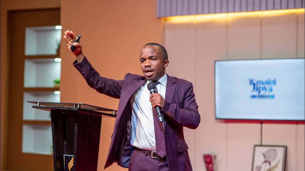 SHAMBULIO LA FAMILIA || PR DAVID MMBAGA - YouTube