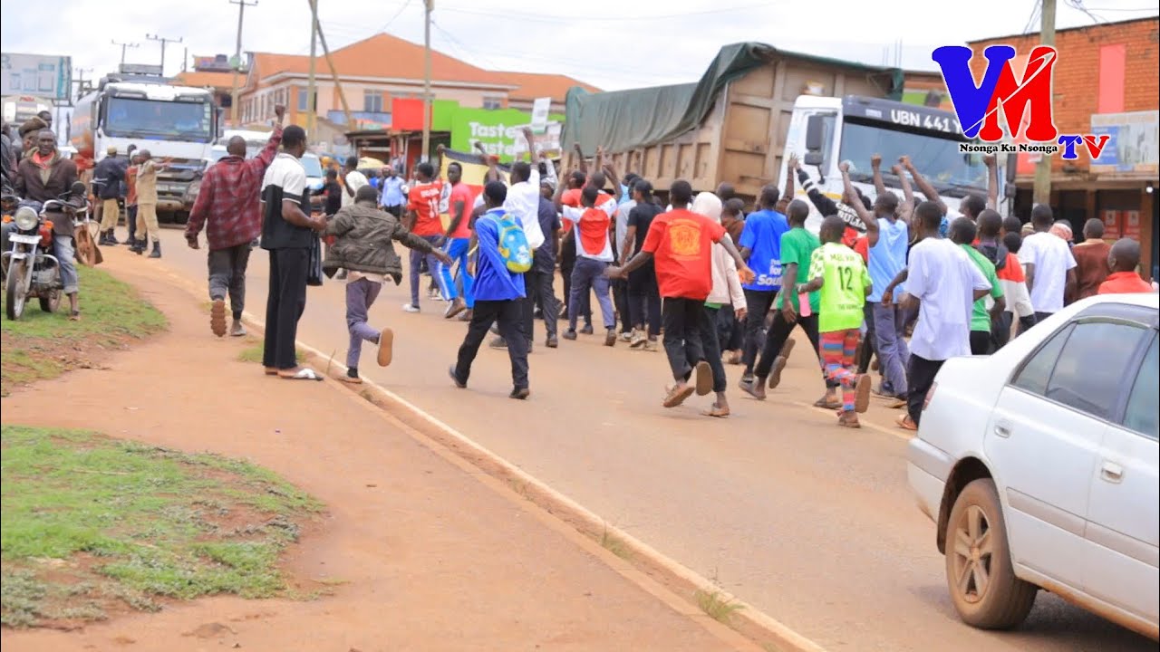 Bugembe stadium live update students of Jinja SS and jipra SS show ...