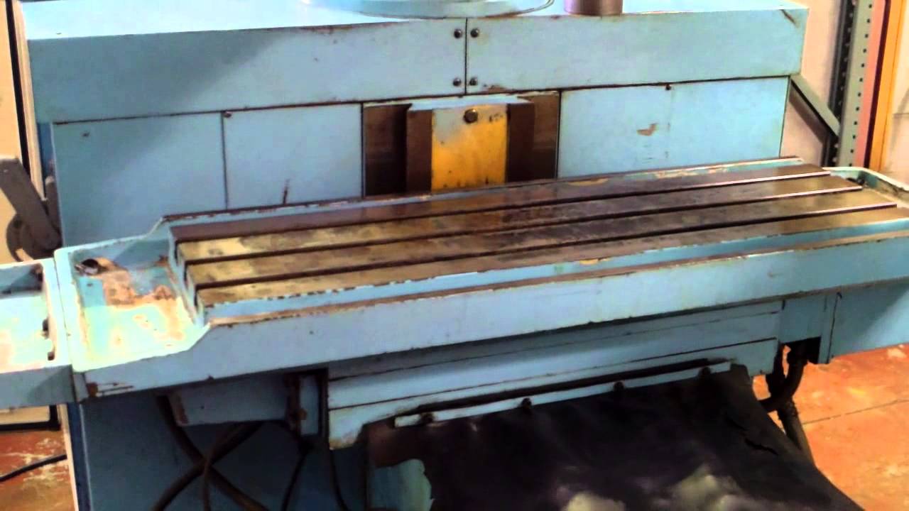 Hurco CNC Vertical Milling Machine, Model: KMB-I. - YouTube