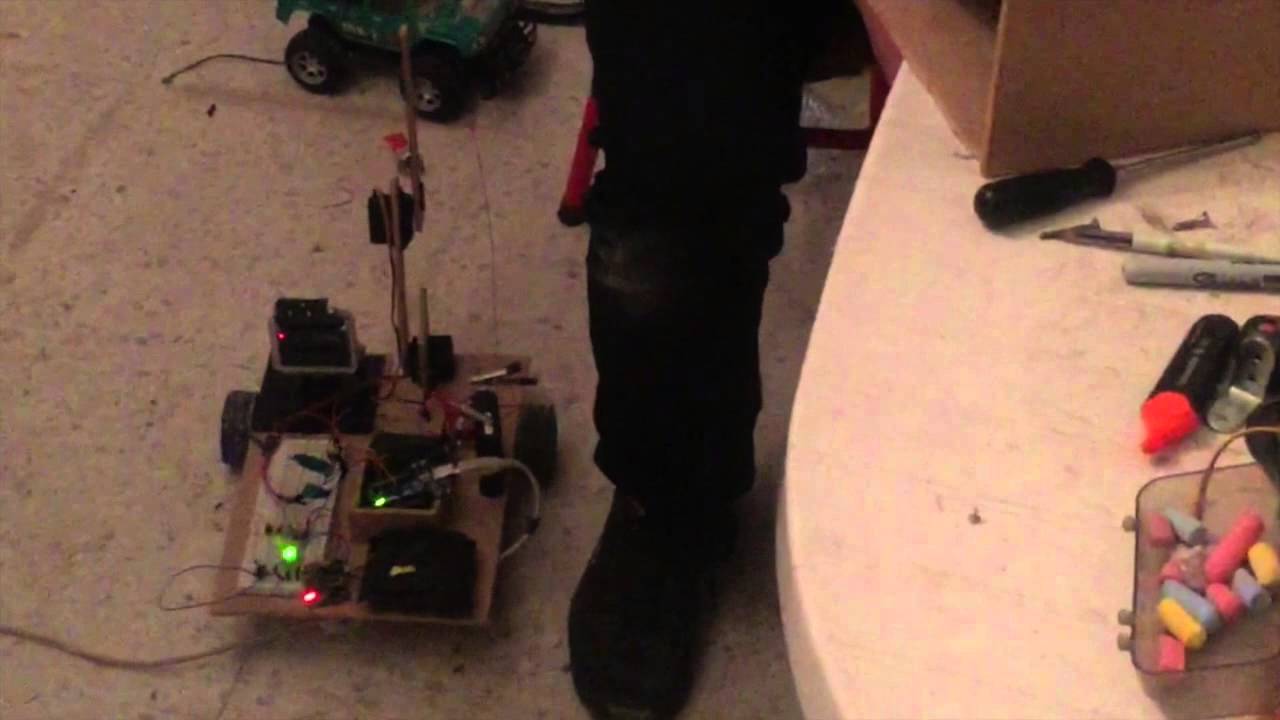 Démonstration du robot Obo'trax - YouTube