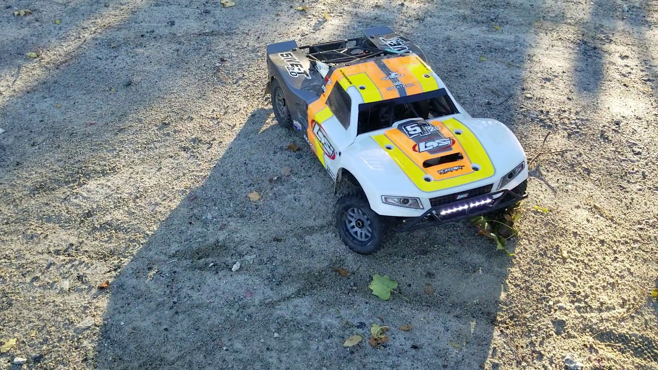 Losi 5t Fun! - YouTube
