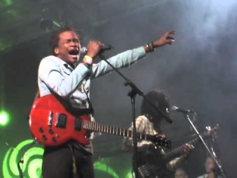 Raging Fyah - 2/5 - Far Away - Reggae Jam 2012 - YouTube