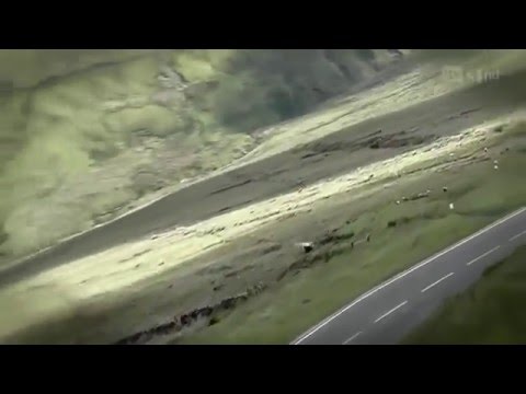 The Spectacular TT Crashes IOM TT Isle of Man Motorcycle Road Race ...