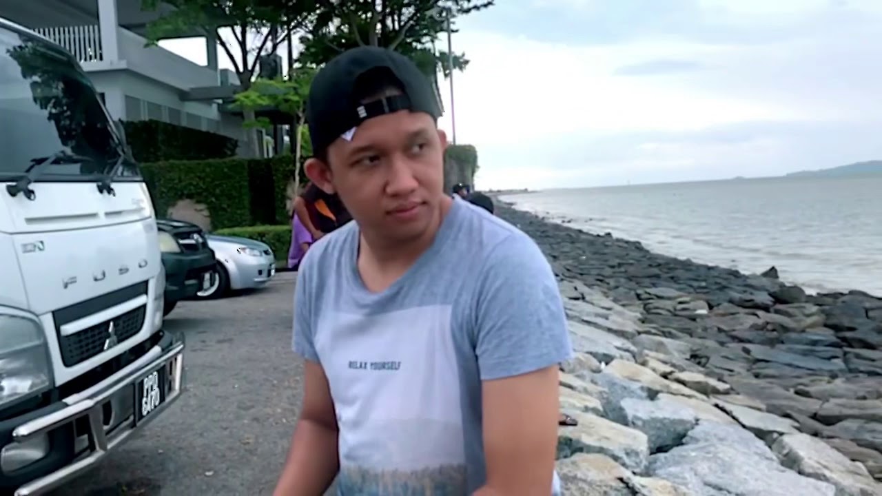 Padang Temu, Melaka - YouTube