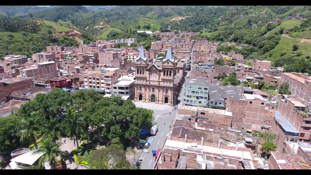 MUNICIPIO DE BARBOSA ANTIOQUIA 💚 vuelo drone 🚁 - YouTube