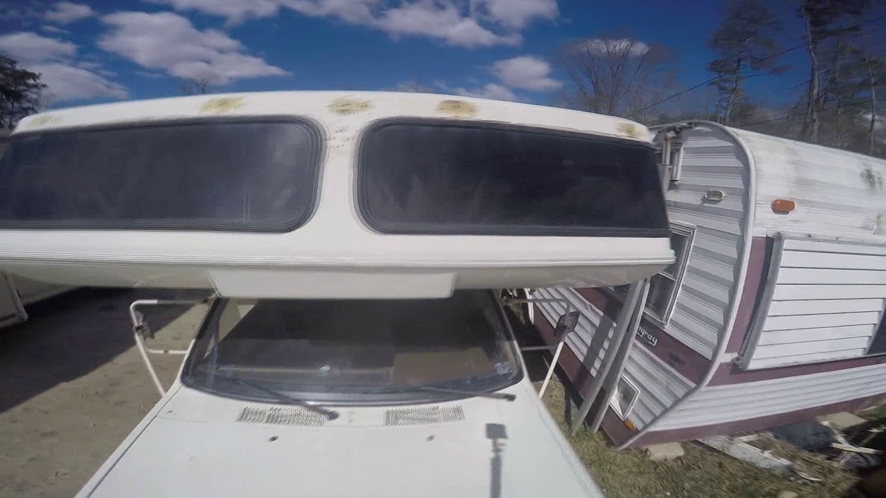 Buying a 18ft Toyota sunrader(project sunrader) - YouTube