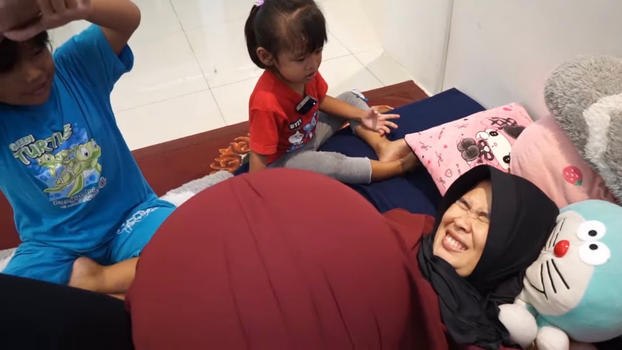 PERUT BUNCIT keluar SESUATU PURA PURA HAMIL HAMIL HAMILAN 11 - YouTube