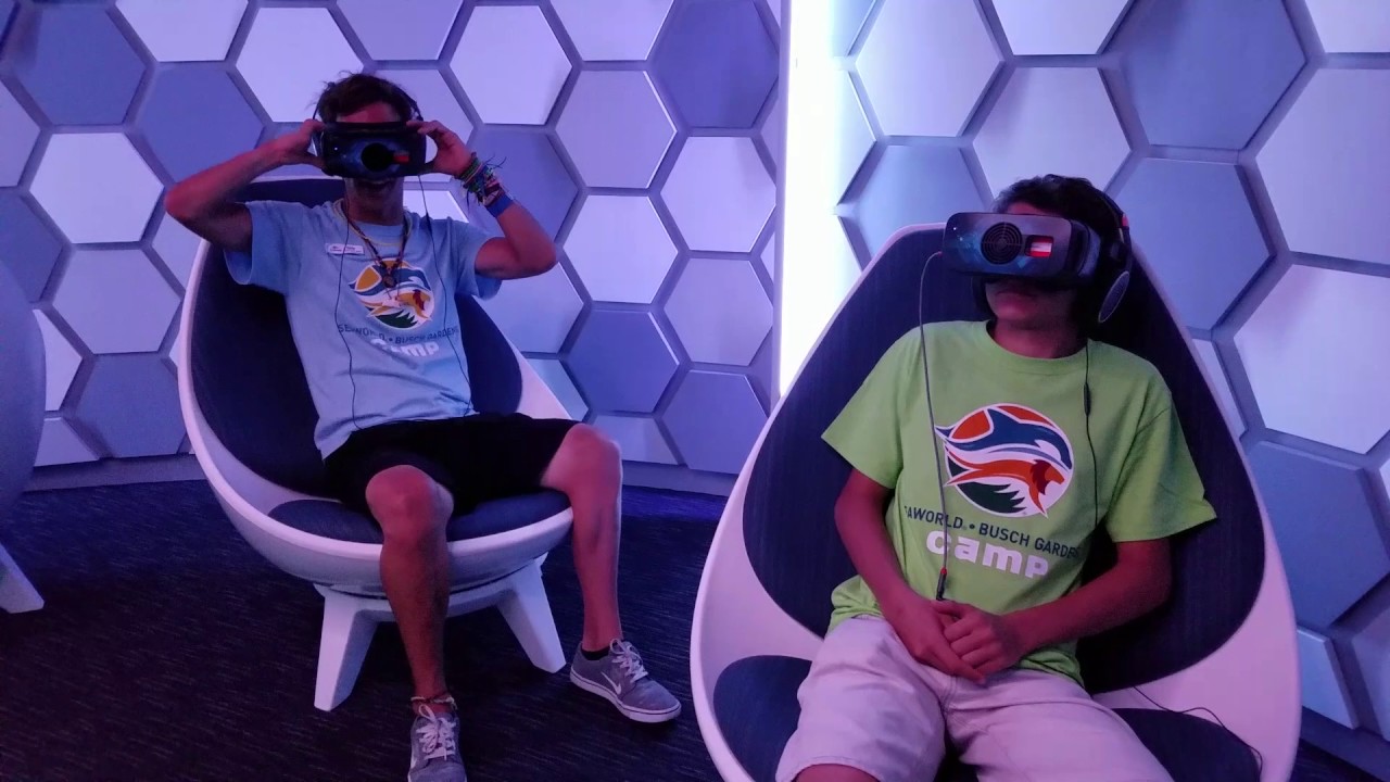 Experiencing DeepSEE™ VR: Orca 360 for the First Time - YouTube