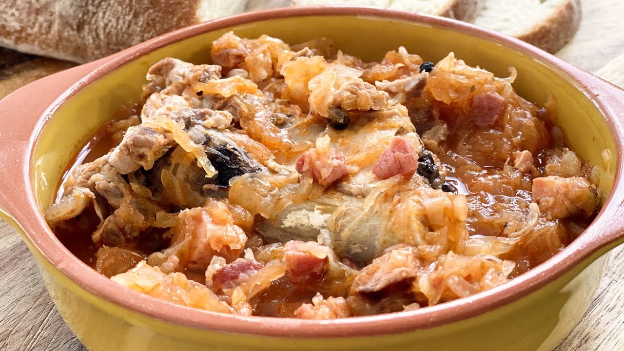 Bigos domowy z kiszonej kapusty - przepis na bigos gotowany tradycyjnie ...