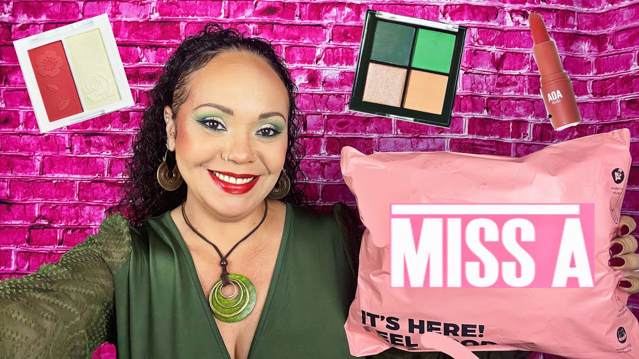 SHOP MISS A MAKEUP | Cyn’s Vanity - YouTube