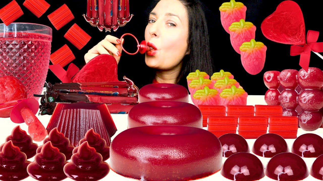 ASMR, RED SWEETS, CHOCOLATE HEART LOLLY, SOUR BALL, GIANT STRAWBERRIES ...