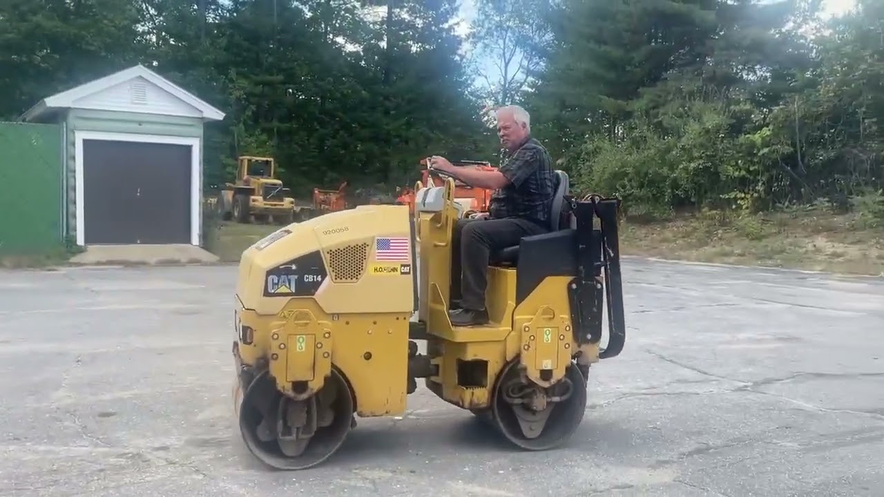 2011 Caterpillar CB14 Vibratory Roller - YouTube