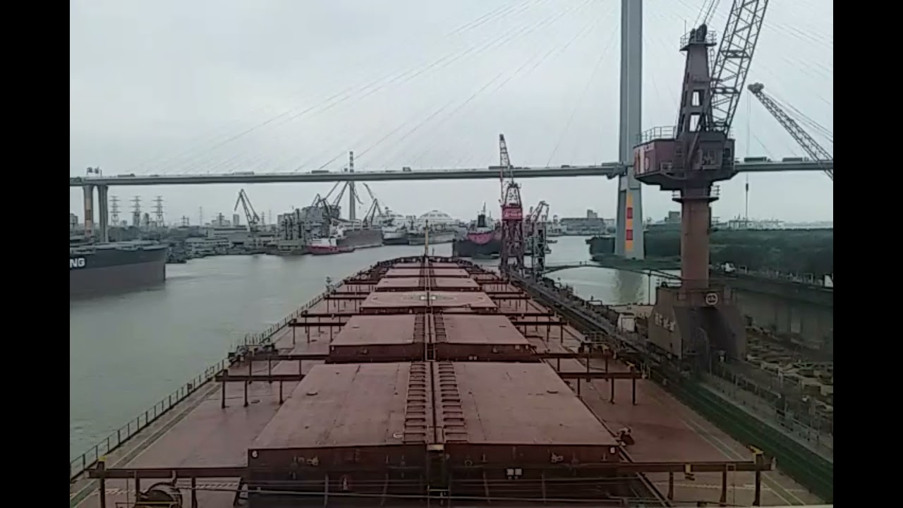 time lapse MV.RUBY INDAH departured from guangzhou shipyard... - YouTube