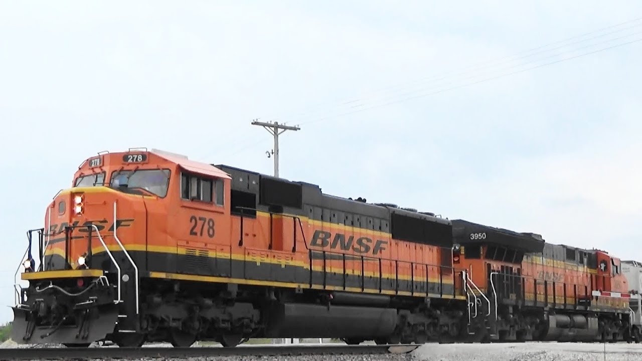 BNSF 278- SD75I Leads a Freight, Galesburg, IL, 6/22/19 - YouTube