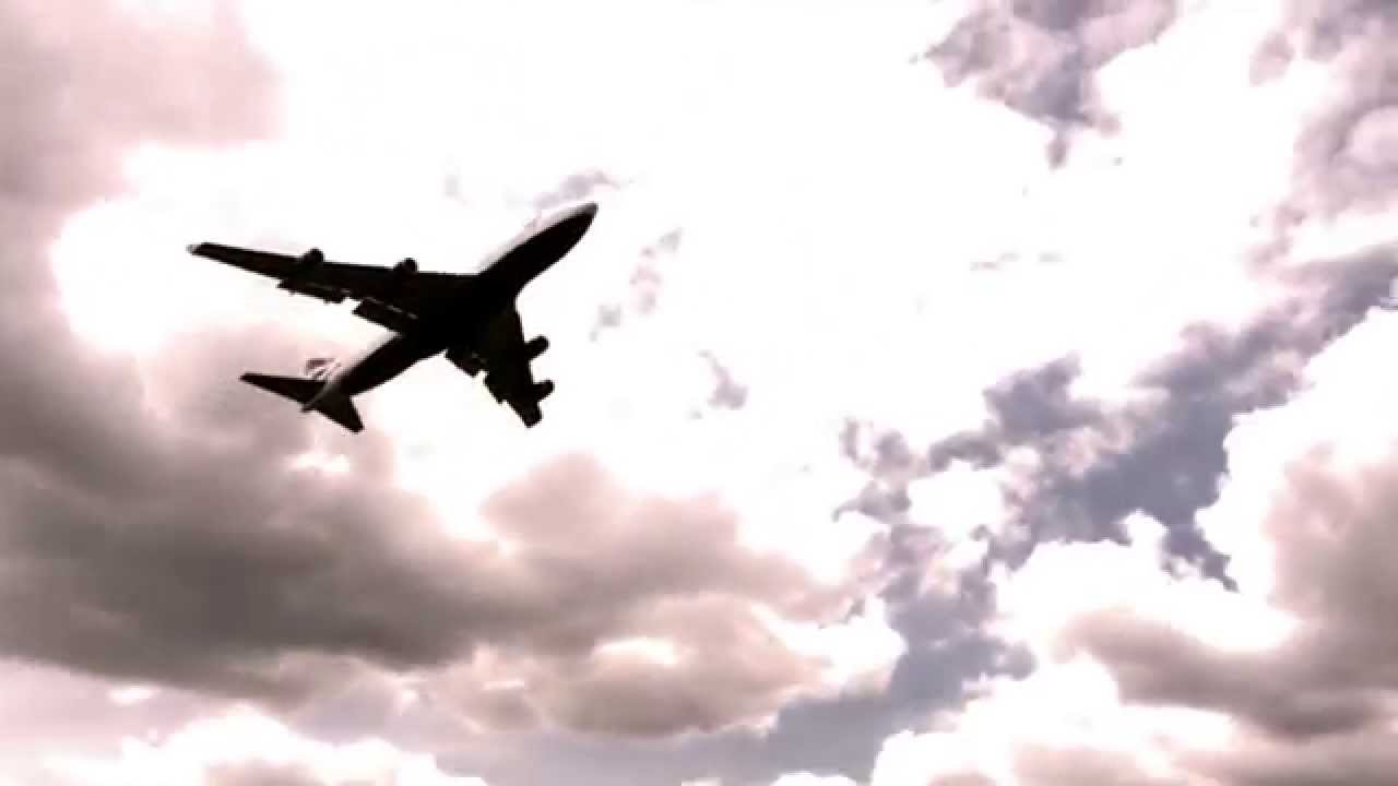 Speedbird Boeing 747 takeoff EGLL 09R - YouTube