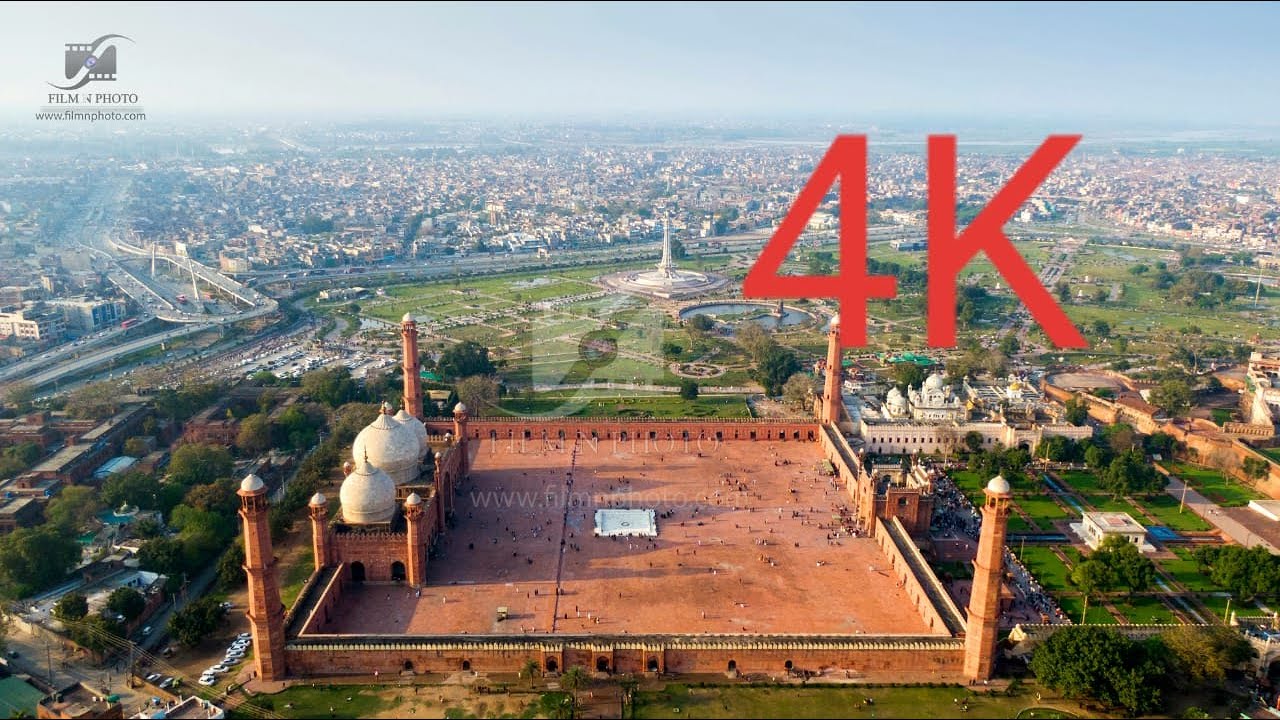 Aerial View of Badshahi Mosque - Lahore Pakistan 4k - YouTube