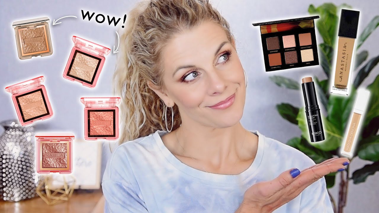 Trying some STUNNING new makeup! - YouTube