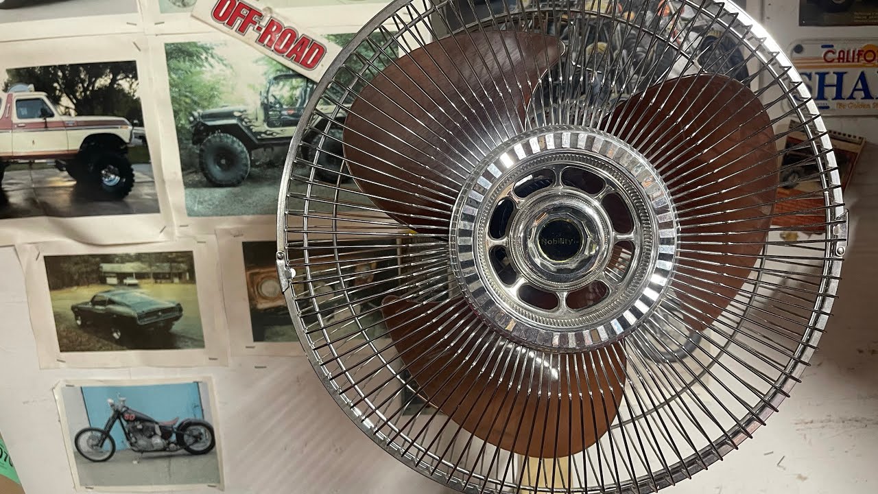 1980's Nobility (Kuo Horng) 12" Oscillating Fan - YouTube