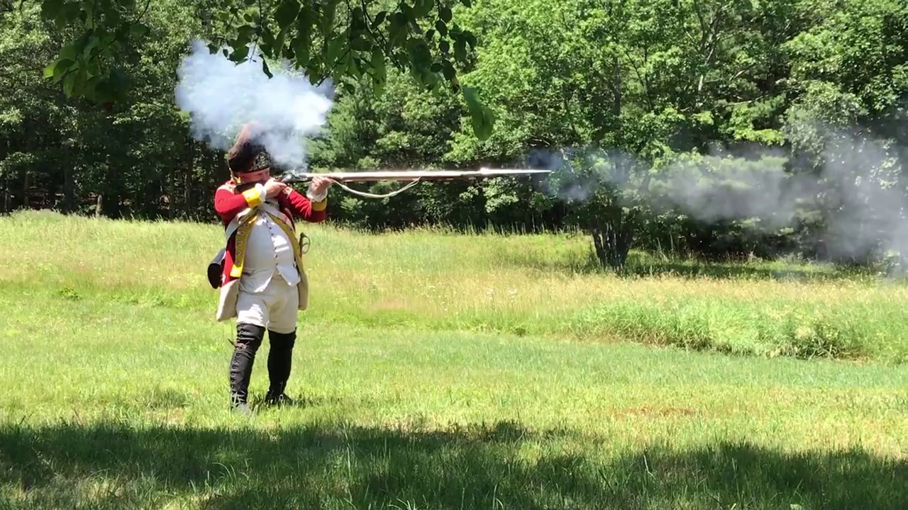How to fire a musket? British Redcoat loads and fires - YouTube