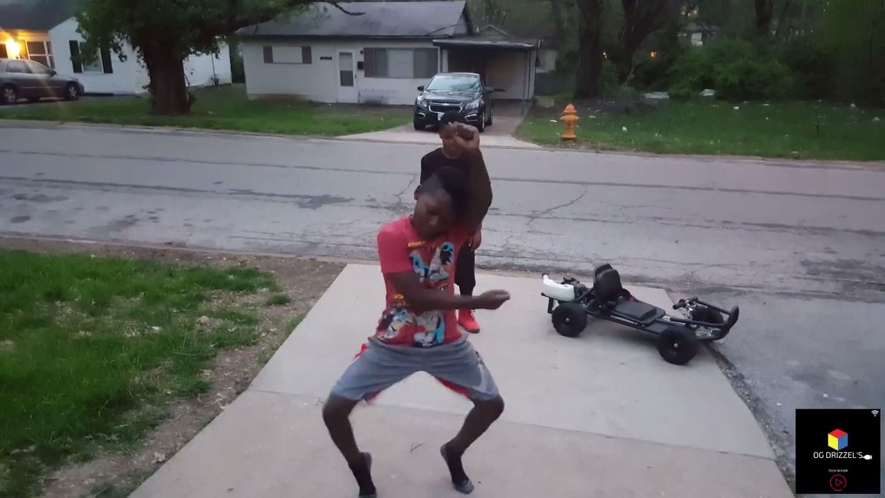 HOOD LIT DANCING - YouTube