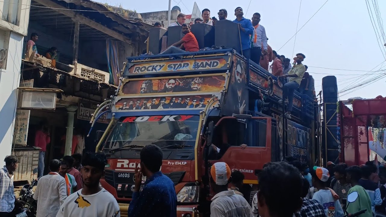 Rocky sapata 🆚 bajrang shpata #mahesh_gavit_official #n_s_lover_sonu # ...