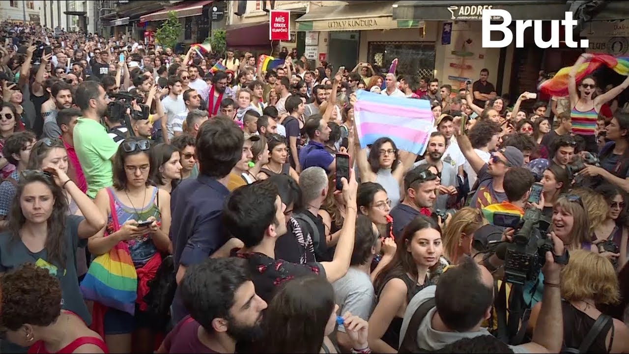 Turquie : la Gay pride organisée malgré l'interdiction - YouTube