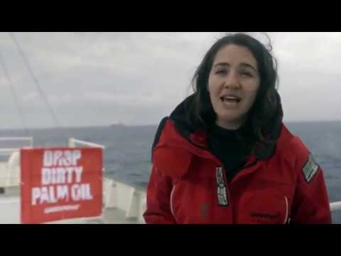 VMM MARINES (Cr.GPI) - GREENPEACE PROTESTERS BOARDED PALM OIL TANKER ...
