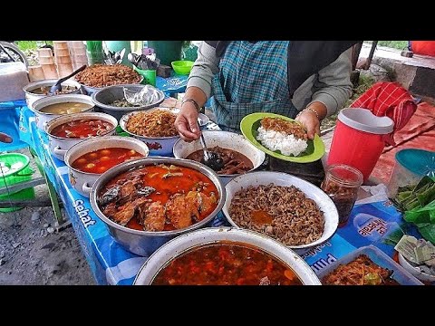 SEGO GOBYOS MBAK SARI,JUALAN NASI CAMPUR DENGAN CITA RASA PEDAS,KOYORNYA JADI INCARAN BANYAK ORANG